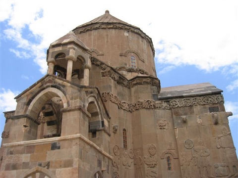 IRANSKA PUSTOLOVŠČINA Že dolgo sem si želel